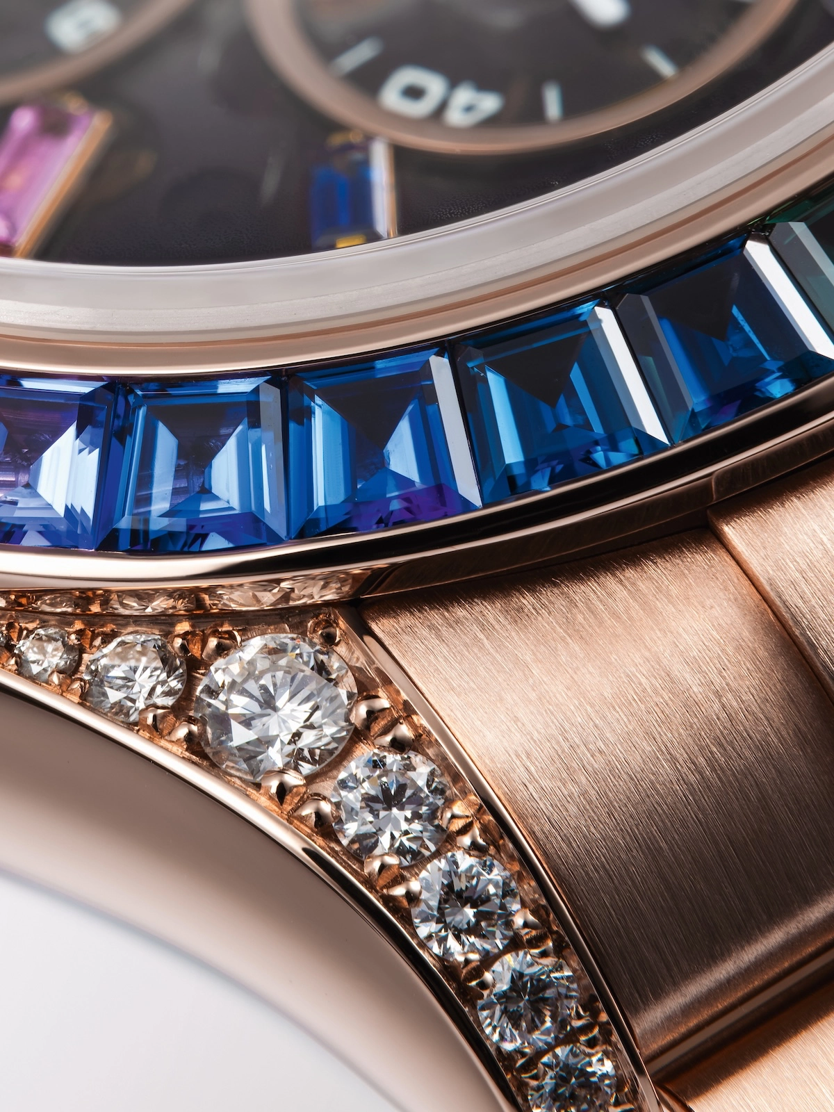 “Infinity” | Artisans de Geneve